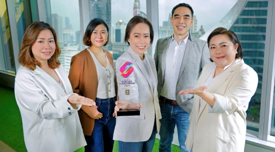 Krungsri wins "2024 Thailand's Social Power Brand" Award